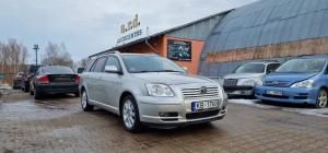 Pelēks Toyota Avensis 2006 Valmiera, ar dzinēja tilpumu 2.20 L un nobraukumu 360 tūkst. km par 1800 €, foto  vietnē AUTOMOTO.COM.LV