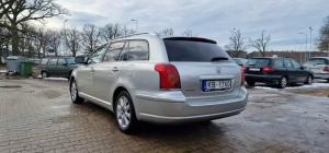 Серый Тойота Авенсис 2006 в Валмиера, объемом двигателя 2.20 л и пробегом 360 тыс. км за 1800 €, фото 5 на AUTOMOTO.COM.LV