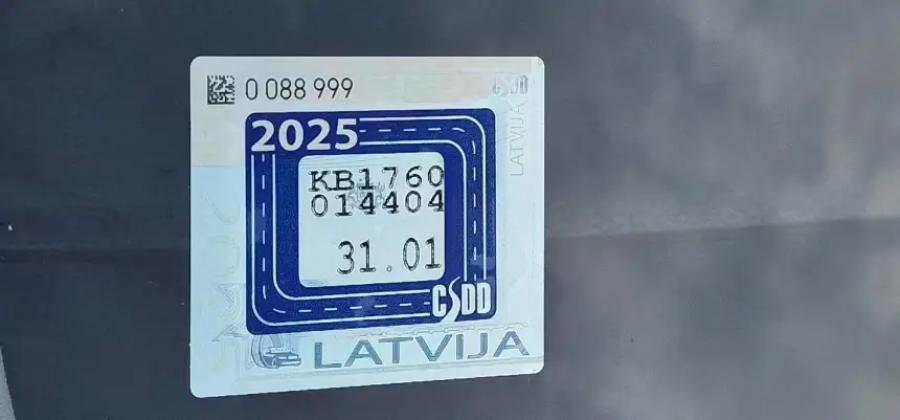 Серый Тойота Авенсис 2006 в Валмиера, объемом двигателя 2.20 л и пробегом 360 тыс. км за 1800 €, фото 14 на AUTOMOTO.COM.LV