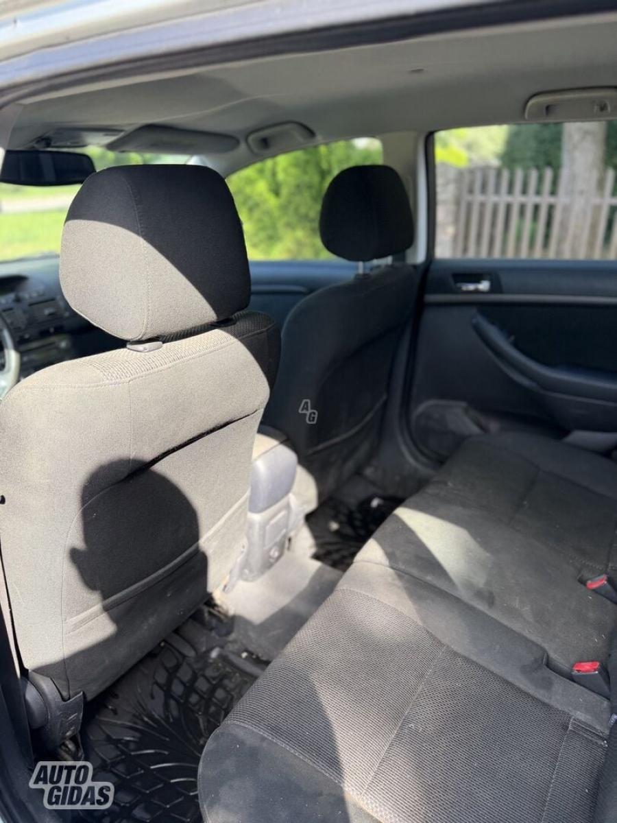 Pelēks Toyota Avensis 2006 Kauņa, ar dzinēja tilpumu 2.00 L un nobraukumu 286 tūkst. km par 1050 €, foto 18 vietnē AUTOMOTO.COM.LV