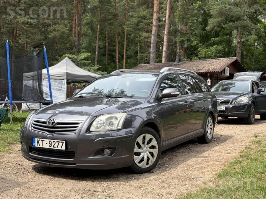 Серый Тойота Авенсис 2006 в Огре, объемом двигателя 2.00 л и пробегом 323 тыс. км за 1799 €, фото 1 на AUTOMOTO.COM.LV