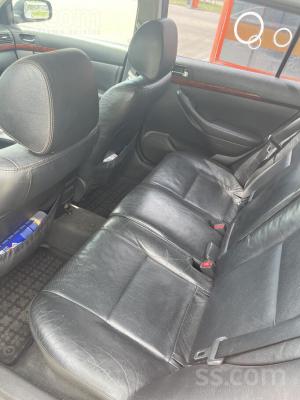 Pelēks Toyota Avensis 2006 Rīga, ar dzinēja tilpumu 2.00 L un nobraukumu 320 tūkst. km par 1000 €, foto 6 vietnē AUTOMOTO.COM.LV
