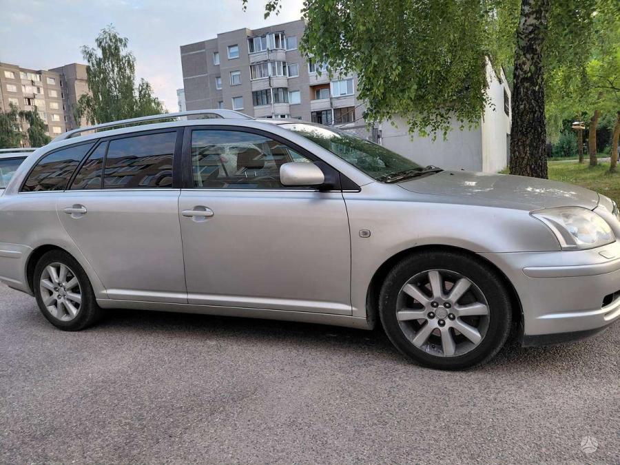 Серый Тойота Авенсис 2006 в Вильнюс, объемом двигателя 2.00 л и пробегом 380 тыс. км за 1200 €, фото 3 на AUTOMOTO.COM.LV