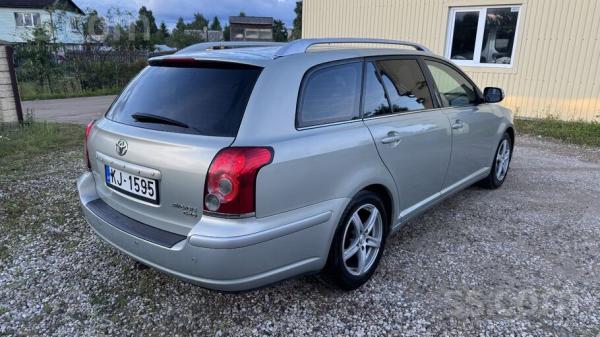 Pelēks Toyota Avensis 2006 Rēzekne, ar dzinēja tilpumu 2.20 L un nobraukumu 333 tūkst. km par 1950 €, foto 4 vietnē AUTOMOTO.COM.LV