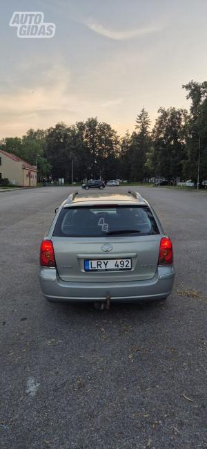 Серый Тойота Авенсис 2006 в Алитус, объемом двигателя 2.20 л и пробегом 351 тыс. км за 1450 €, фото 5 на AUTOMOTO.COM.LV