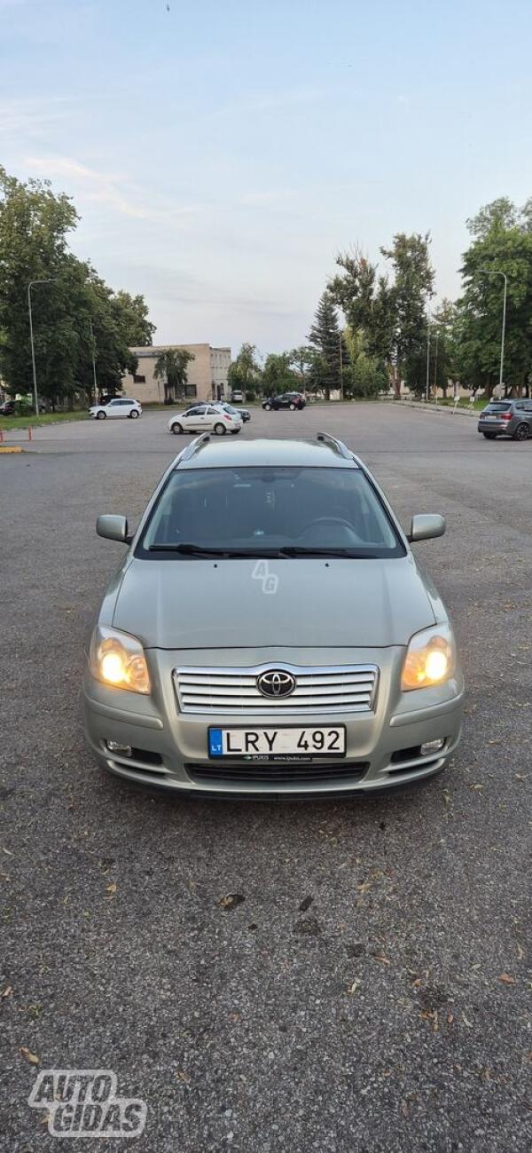 Grey Toyota Avensis 2006 in Alytus, with an engine capacity of 2.20 L and mileage of 351 thousand km for 1450 €, photo 8 on AUTOMOTO.COM.LV