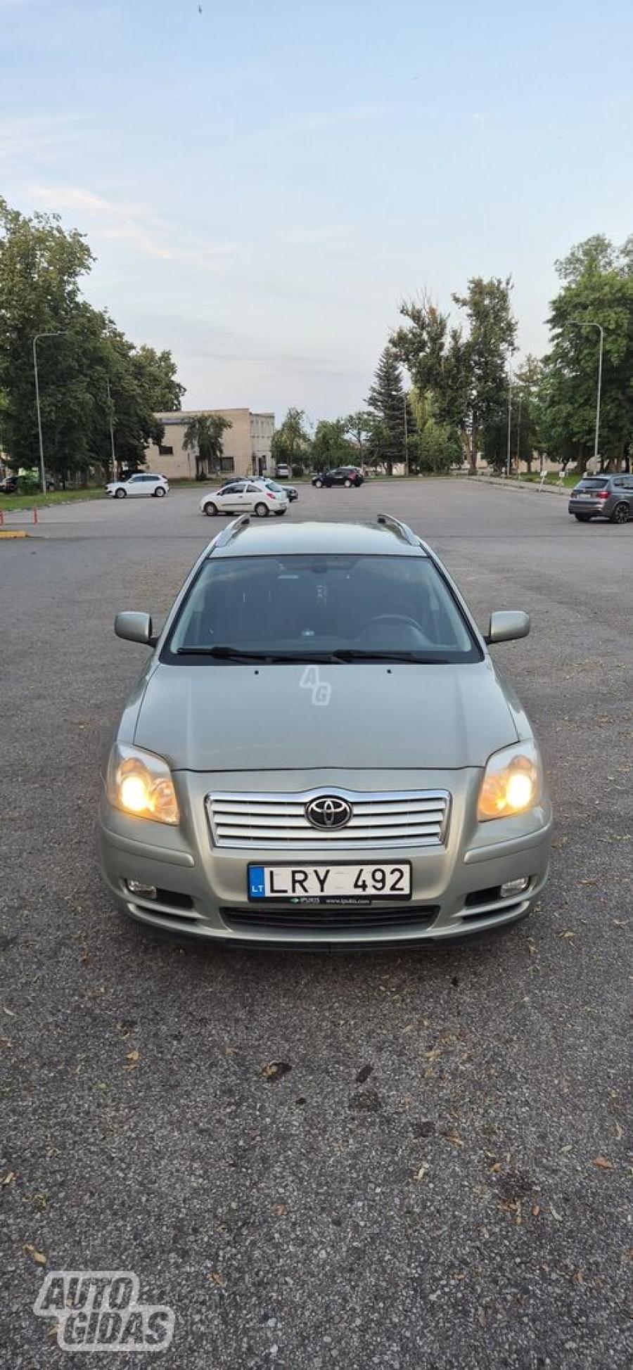Серый Тойота Авенсис 2006 в Алитус, объемом двигателя 2.20 л и пробегом 351 тыс. км за 1450 €, фото 9 на AUTOMOTO.COM.LV