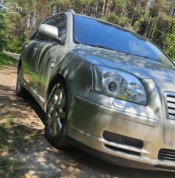 Grey Toyota Avensis 2006 in Vilnius, with an engine capacity of 2.20 L and mileage of 400 thousand km for 1400 €, photo 2 on AUTOMOTO.COM.LV