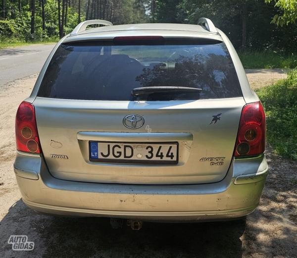 Grey Toyota Avensis 2006 in Vilnius, with an engine capacity of 2.20 L and mileage of 400 thousand km for 1400 €, photo 3 on AUTOMOTO.COM.LV