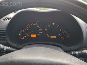 Серый Тойота Авенсис 2006 в Лиепая, объемом двигателя 2.20 л и пробегом 352 тыс. км за 1300 €, фото 6 на AUTOMOTO.COM.LV
