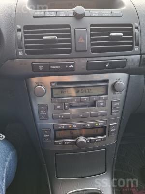 Серый Тойота Авенсис 2006 в Лиепая, объемом двигателя 2.20 л и пробегом 352 тыс. км за 1300 €, фото 7 на AUTOMOTO.COM.LV