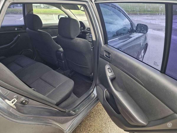 Grey Toyota Avensis 2006 in Panevezys, with an engine capacity of 2.23 L and mileage of 342 thousand km for 1500 €, photo 7 on AUTOMOTO.COM.LV