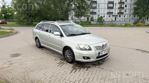 Pelēks Toyota Avensis 2006 Aizkraukle, ar dzinēja tilpumu 2.20 L un nobraukumu 432 tūkst. km par 1700 €, foto 1 vietnē AUTOMOTO.COM.LV