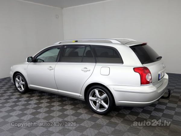 Серый Тойота Авенсис 2006 в Таллин, объемом двигателя 2.20 л и пробегом 322 тыс. км за 1299 €, фото 4 на AUTOMOTO.COM.LV