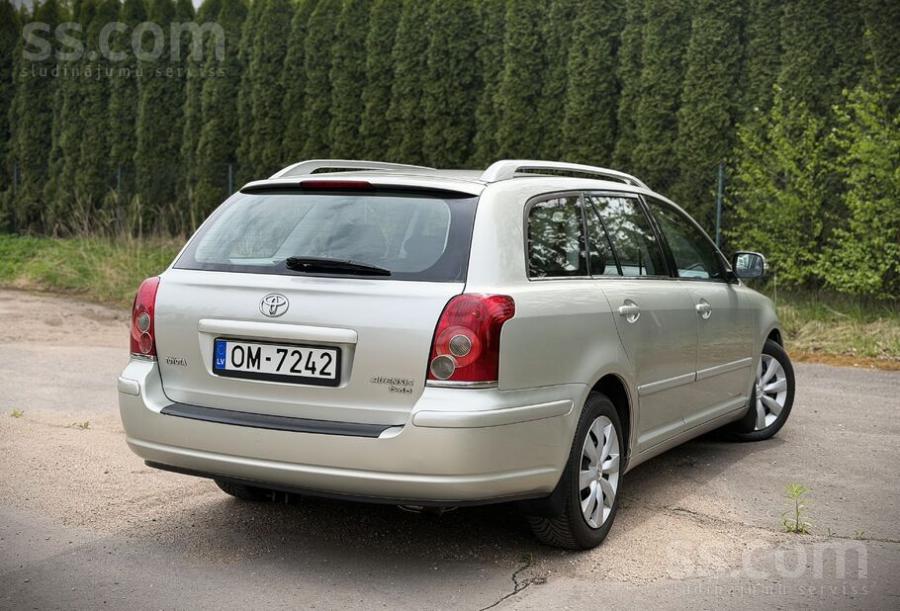 Серый Тойота Авенсис 2006 в Елгава, объемом двигателя 2.20 л и пробегом 247 тыс. км за 2899 €, фото 6 на AUTOMOTO.COM.LV