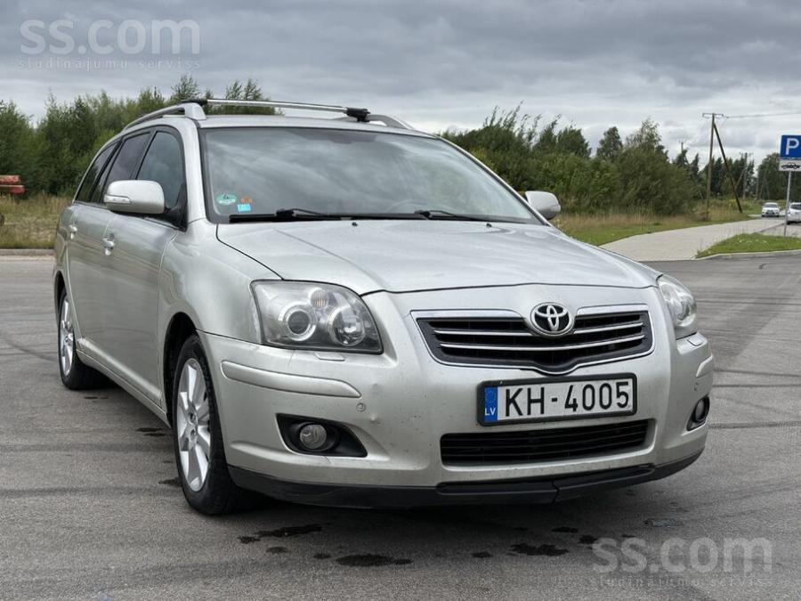 Pelēks Toyota Avensis 2006 Dobele, ar dzinēja tilpumu 2.00 L un nobraukumu 0 tūkst. km par 1550 €, foto 3 vietnē AUTOMOTO.COM.LV