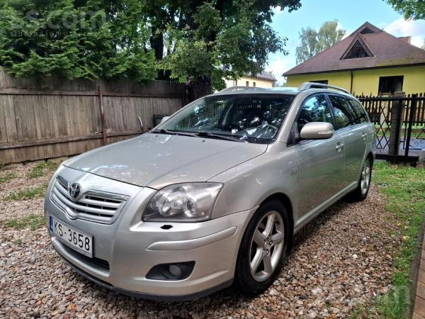 Серый Тойота Авенсис 2006 в Рига, объемом двигателя 2.20 л и пробегом 320 тыс. км за 1470 €, фото 1 на AUTOMOTO.COM.LV