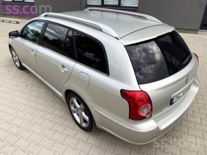 Серый Тойота Авенсис 2006 в Рига, объемом двигателя 2.20 л и пробегом 275 тыс. км за 2900 €, фото 9 на AUTOMOTO.COM.LV