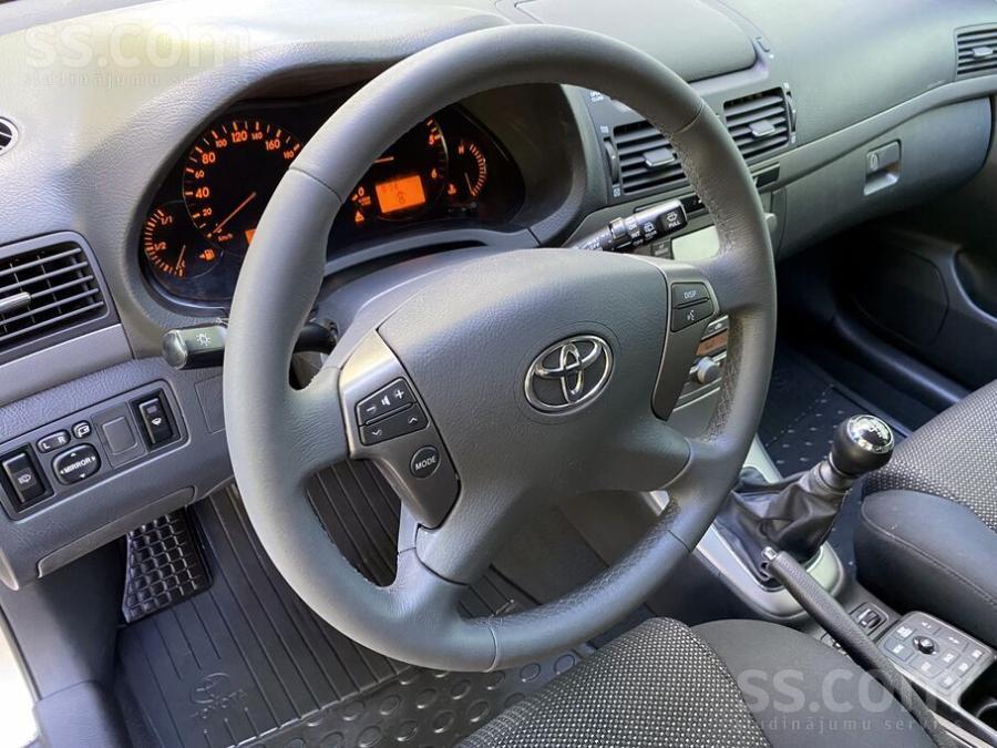 Серый Тойота Авенсис 2006 в Рига, объемом двигателя 2.20 л и пробегом 275 тыс. км за 2900 €, фото 17 на AUTOMOTO.COM.LV