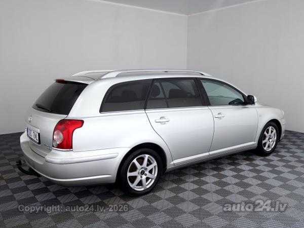 Серый Тойота Авенсис 2006 в Таллин, объемом двигателя 2.20 л и пробегом 326 тыс. км за 999 €, фото 4 на AUTOMOTO.COM.LV