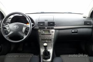 Pelēks Toyota Avensis 2006 Tallina, ar dzinēja tilpumu 2.20 L un nobraukumu 326 tūkst. km par 999 €, foto 6 vietnē AUTOMOTO.COM.LV