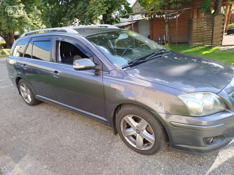 Pelēks Toyota Avensis 2006 Šilalė, ar dzinēja tilpumu 2.20 L un nobraukumu 379 tūkst. km par 3500 €, foto 4 vietnē AUTOMOTO.COM.LV