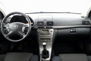 Серый Тойота Авенсис 2006 в Таллин, объемом двигателя 2.20 л и пробегом 326 тыс. км за 999 €, фото 6 на AUTOMOTO.COM.LV