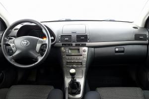 Серый Тойота Авенсис 2006 в Таллин, объемом двигателя 2.20 л и пробегом 326 тыс. км за 999 €, фото 13 на AUTOMOTO.COM.LV