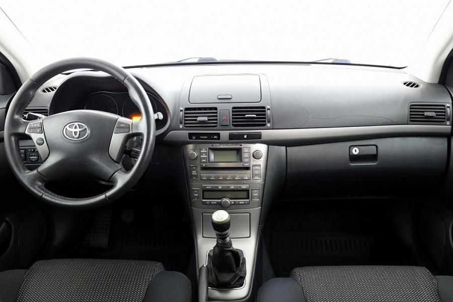 Серый Тойота Авенсис 2006 в Таллин, объемом двигателя 2.20 л и пробегом 326 тыс. км за 999 €, фото 13 на AUTOMOTO.COM.LV