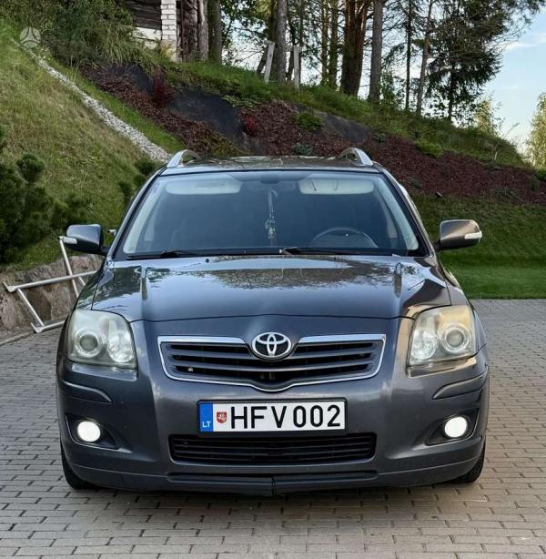Серый Тойота Авенсис 2006 в Вевис, объемом двигателя 2.23 л и пробегом 390 тыс. км за 2200 €, фото 5 на AUTOMOTO.COM.LV