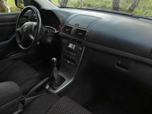 Grey Toyota Avensis 2006 in Vilnius, with an engine capacity of 2.23 L and mileage of 325 thousand km for 1800 €, photo 6 on AUTOMOTO.COM.LV