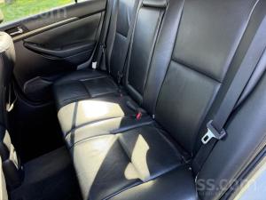 Grey Toyota Avensis 2006 in Ventspils, with an engine capacity of 2.20 L and mileage of 292 thousand km for 2290 €, photo 21 on AUTOMOTO.COM.LV
