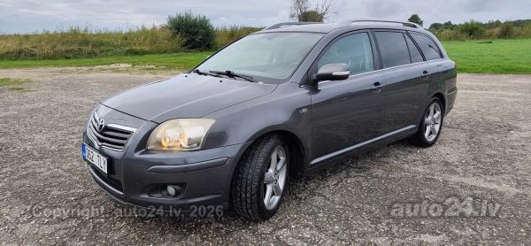 Grey Toyota Avensis 2006 in Parnu, with an engine capacity of 2.20 L and mileage of 288 thousand km for 3400 €, photo 1 on AUTOMOTO.COM.LV