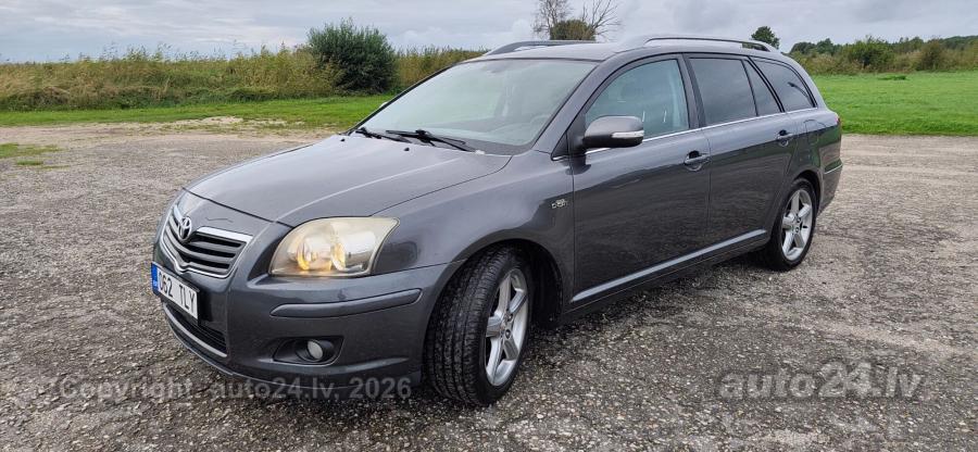 Pelēks Toyota Avensis 2006 Pērnava, ar dzinēja tilpumu 2.20 L un nobraukumu 288 tūkst. km par 3400 €, foto 1 vietnē AUTOMOTO.COM.LV