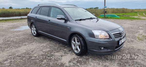 Grey Toyota Avensis 2006 in Parnu, with an engine capacity of 2.20 L and mileage of 288 thousand km for 3400 €, photo 3 on AUTOMOTO.COM.LV