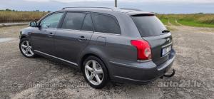 Pelēks Toyota Avensis 2006 Pērnava, ar dzinēja tilpumu 2.20 L un nobraukumu 288 tūkst. km par 3400 €, foto 4 vietnē AUTOMOTO.COM.LV