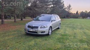 Серый Тойота Авенсис 2006 в Рига, объемом двигателя 2.20 л и пробегом 390 тыс. км за 2000 €, фото  на AUTOMOTO.COM.LV