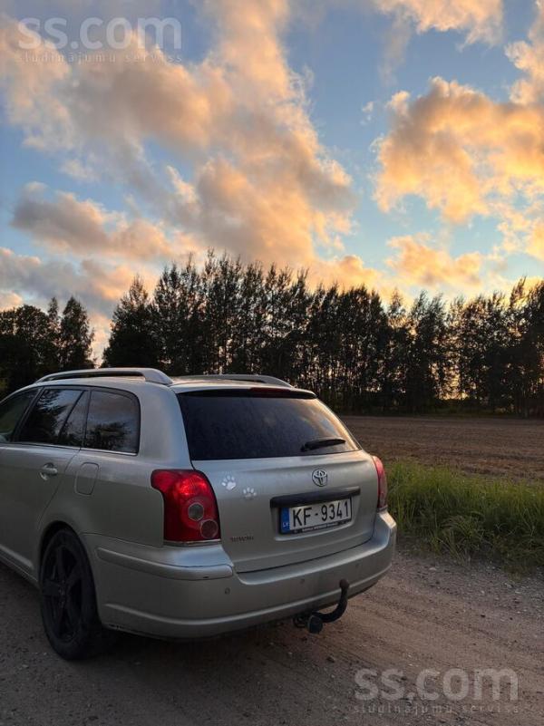 Pelēks Toyota Avensis 2006 Talsi, ar dzinēja tilpumu 2.20 L un nobraukumu 320 tūkst. km par 2200 €, foto 6 vietnē AUTOMOTO.COM.LV