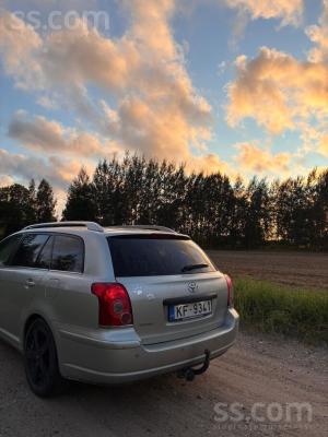 Pelēks Toyota Avensis 2006 Talsi, ar dzinēja tilpumu 2.20 L un nobraukumu 320 tūkst. km par 2200 €, foto 6 vietnē AUTOMOTO.COM.LV