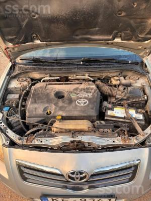 Pelēks Toyota Avensis 2006 Talsi, ar dzinēja tilpumu 2.20 L un nobraukumu 320 tūkst. km par 2200 €, foto 13 vietnē AUTOMOTO.COM.LV