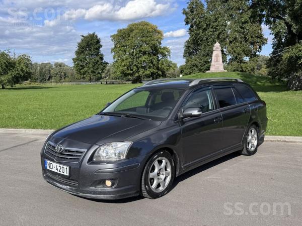 Серый Тойота Авенсис 2006 в Рига, объемом двигателя 2.20 л и пробегом 0 тыс. км за 1690 €, фото 1 на AUTOMOTO.COM.LV