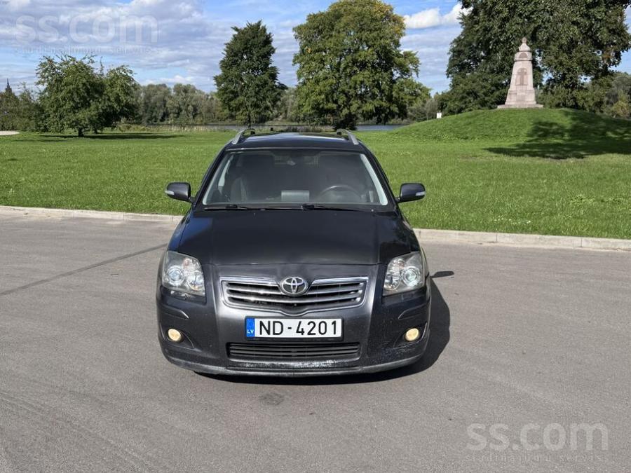 Серый Тойота Авенсис 2006 в Рига, объемом двигателя 2.20 л и пробегом 0 тыс. км за 1690 €, фото 3 на AUTOMOTO.COM.LV