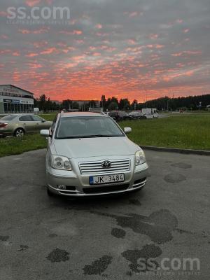Серый Тойота Авенсис 2006 в Рига, объемом двигателя 2.00 л и пробегом 290 тыс. км за 1600 €, фото 1 на AUTOMOTO.COM.LV