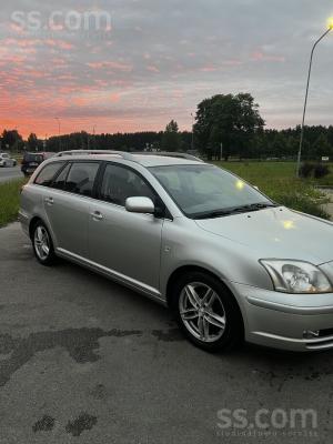 Серый Тойота Авенсис 2006 в Рига, объемом двигателя 2.00 л и пробегом 290 тыс. км за 1600 €, фото 3 на AUTOMOTO.COM.LV