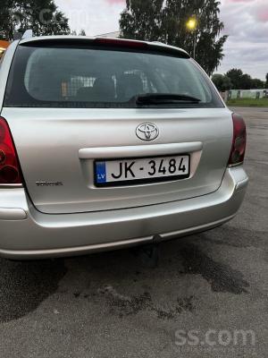 Серый Тойота Авенсис 2006 в Рига, объемом двигателя 2.00 л и пробегом 290 тыс. км за 1600 €, фото 5 на AUTOMOTO.COM.LV
