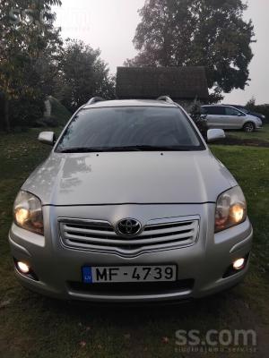 Toyota Avensis 2006 Bauska vietnē Pelēks Toyota Avensis 2006 Bauska, ar dzinēja tilpumu 2.00 L un nobraukumu 394 tūkst. km par 1690 €, foto 1 vietnē AUTOMOTO.COM.LV