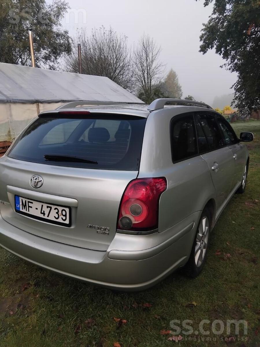 Серый Тойота Авенсис 2006 в Бауска, объемом двигателя 2.00 л и пробегом 394 тыс. км за 1690 €, фото 5 на AUTOMOTO.COM.LV
