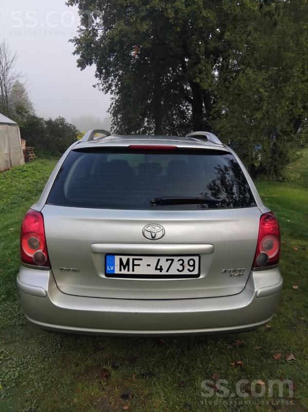 Pelēks Toyota Avensis 2006 Bauska, ar dzinēja tilpumu 2.00 L un nobraukumu 394 tūkst. km par 1690 €, foto 6 vietnē AUTOMOTO.COM.LV