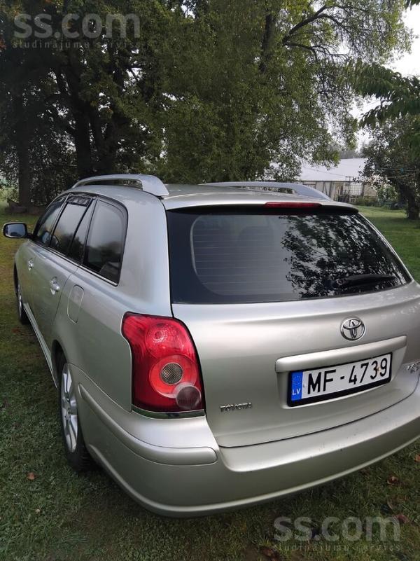 Pelēks Toyota Avensis 2006 Bauska, ar dzinēja tilpumu 2.00 L un nobraukumu 394 tūkst. km par 1690 €, foto 7 vietnē AUTOMOTO.COM.LV