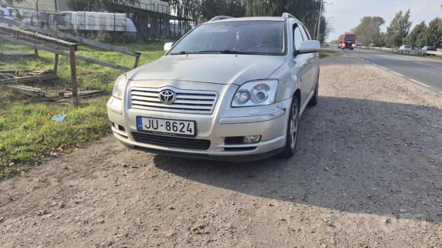 Grey Toyota Avensis 2006 in Riga, with an engine capacity of 2.20 L and mileage of 354 thousand km for 1290 €, photo 1 on AUTOMOTO.COM.LV